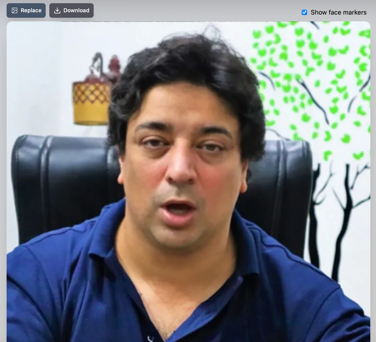 Face movement with mouse - Helping Orange